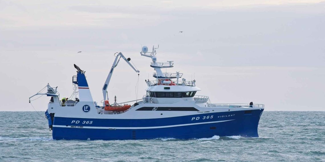 Ny skotsk trawler fra Karstensens »Vigilant« PD 365, er sat i drift ...