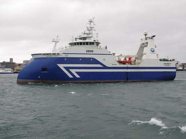 Islandsk trawler er skiftet til Twin-rig - FiskerForum